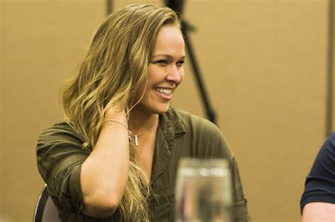 Holly Holm Supports Gina Carano Ufc Title Shot Believes Ronda Rousey
