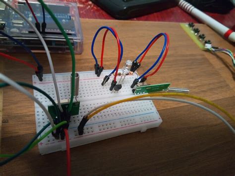 433Mhz RF To IR Adapter Problem RF Range Too Small When Powered From Different Li Po Batteries