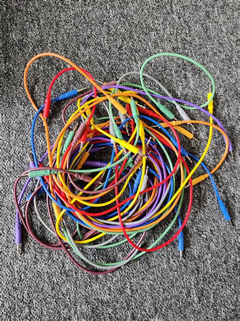 Hosa Eurorack Modular Synth Patch Cables Multiple Colours Reverb
