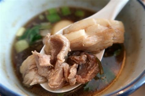 与那原「nagisa（なぎさ）」シャープな醤油ラーメンと豚ベースの煮干しラーメンがウマい。 毎日ビールjp