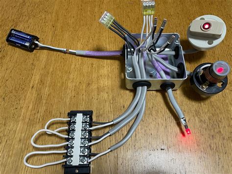 電工二種 技能練習 4巡目no8 電線短くてミニマム🤣 端材使ってるから電線切ることしてなくて不安💦 過去に受験された方で 試験日当日に