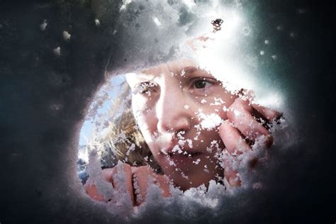 Hold Me Tight Review Vicky Krieps Holds Drama Together Los Angeles