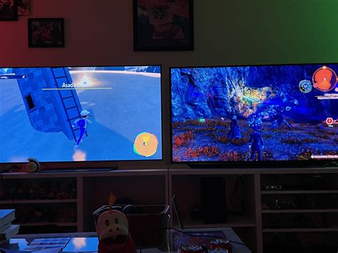 Imran Khan On Twitter Playing Xenoblade Right Next To Pok Mon