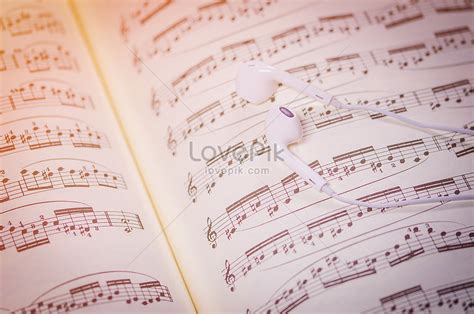 악보에 헤드폰 사진 무료 다운로드 Lovepik