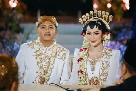 Makna Di Balik Lirik Cundamani Kedaihanduk