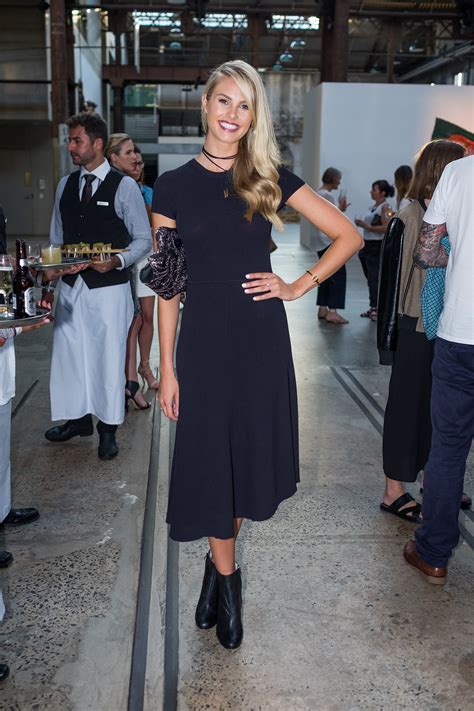 Natalie Roser Sydney S Style Set Looked Next Level Hot At Witchery S Runway Show POPSUGAR