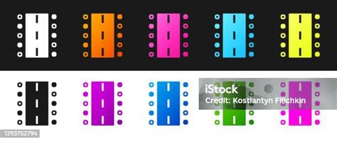 흑백 배경에서 격리된 항공기 아이콘을 이륙및 착륙시 공항 활주로를 설정합니다 벡터 검은색에 대한 스톡 벡터 아트 및 기타 이미지 검은색 공항 공항 터미널 Istock