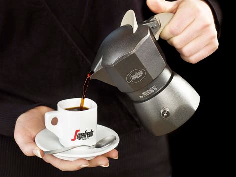 Kahvin Valmistus Mutteripannulla Meira