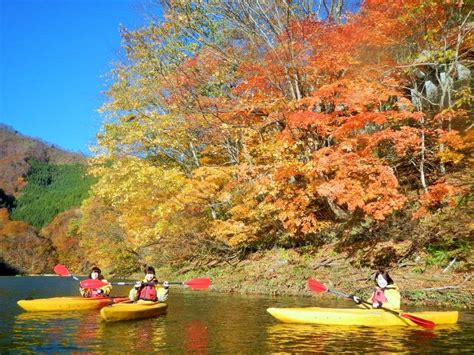 群馬・水上（みなかみ）町の紅葉を満喫するなら、カヌー（カヤック）がおすすめ Sotoasobi Life（そとあそびライフ）