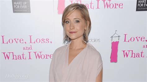 Smallville Actress Allison Mack Arrested In Alleged Cult Sex