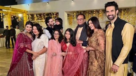 एक्स बॉयफ्रेंडसोबत सुष्मिता सेन हिचा फोटो पाहून नेटकरी भडकले चारू