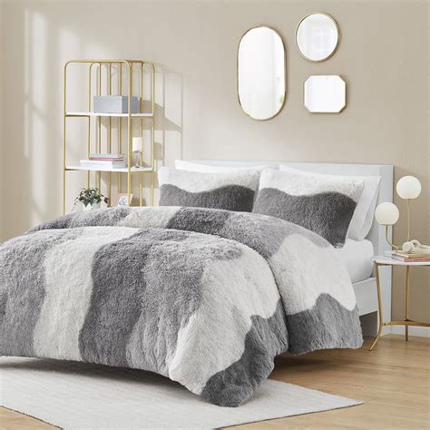 Cassie Ombre Shaggy Faux Fur 2 Piece Twintwin Xl Comforter Set In Grey