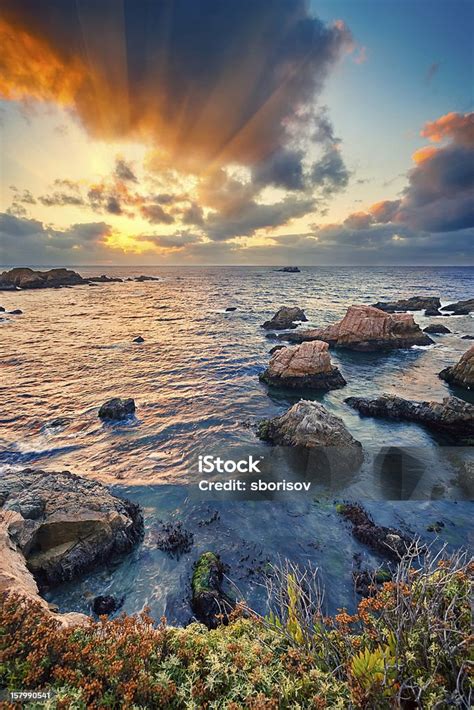 Big Sur 태평양 해안 At 해질녘까지 몬테레이시 캘리포니아에 대한 스톡 사진 및 기타 이미지 몬테레이시 캘리포니아