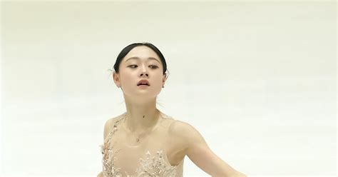 극적 역전 우승 女 피겨 김채연 金 획득 최다빈 이어 한국 두 대회 연속 우승 이끌어 [하얼빈ag]