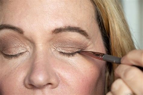 Hooded Eye Makeup Diagram Saubhaya Makeup