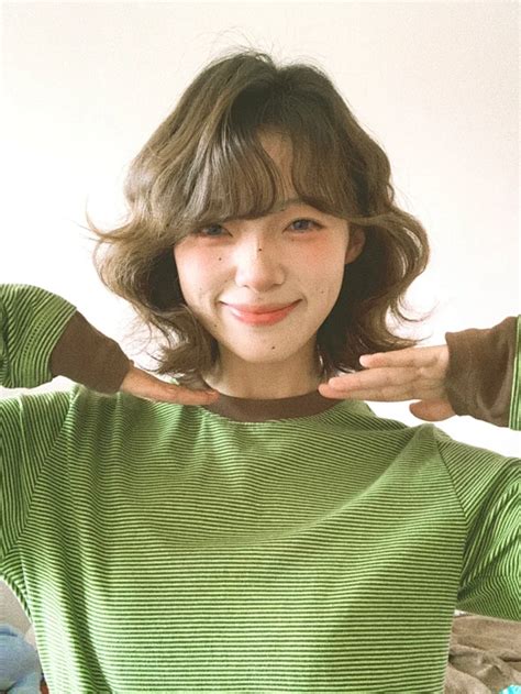 短发｜今天的卷发也很满意 小红书 花瓣网