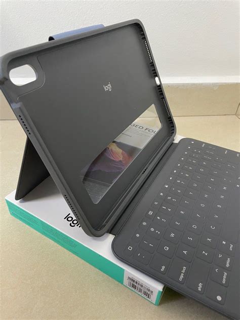 Logitech Rugged Folio Keyboard Case 10th Gen Mobile Phones And Gadgets Mobile And Gadget