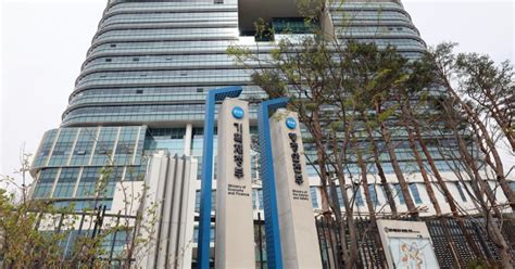 소상공인 폐업 신고 한 번에 끝신고간소화 업종 확대 추진