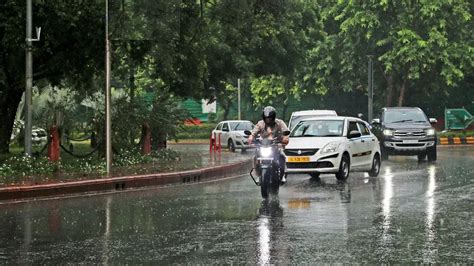 Up Weather Alert यूपी में झमाझम बार‍िश चार द‍िनों तक ऐसा ही रहेगा