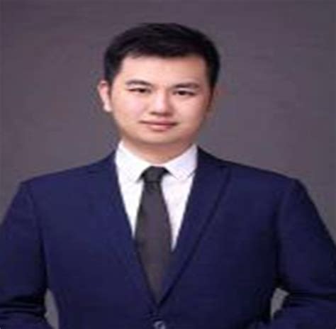专家团队 中治矛盾纠纷预防与多元化解管理中心