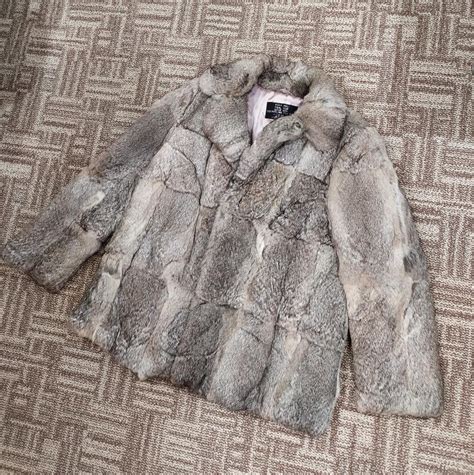 Шуба натуральне хутро — ціна 1000 грн у каталозі Шуби Купити жіночі речі за доступною ціною на