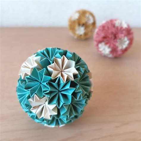 Kusudama 折り紙 くす玉・緑・ナチュラル和モダン・ ひな祭り 七夕 飾り Harina Minne 国内最大級の