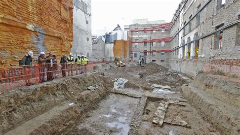 Imágenes de los restos arqueológicos hallados en el solar del antiguo edificio de Hacienda
