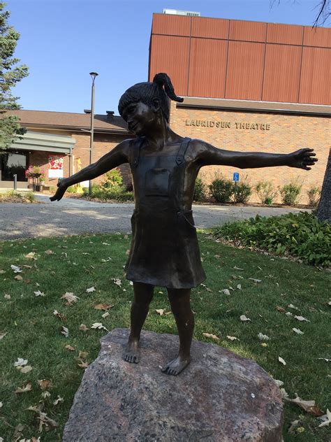 The Pearson Lakes Art Center Is Pearson Lakes Art Center
