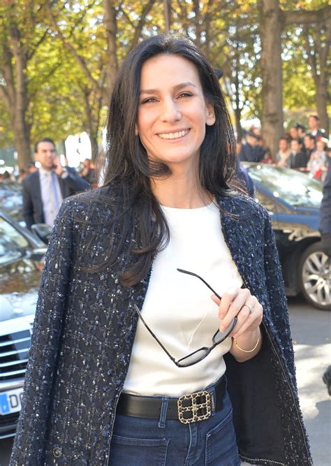 Photo Marie Drucker Arrivées Au Défilé De Mode Prêt à Porter