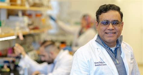 Nih Grant Funds Research To Stop Multiple Myeloma At Its Source Rowan Today Rowan University