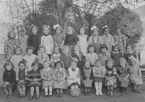Photo De Classe Cp De 1956 école De Filles église Copains Davant