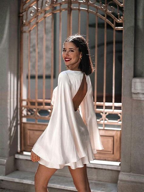 Solid Color High Neck Backless Flared Sleeves Mini Dress Kleider