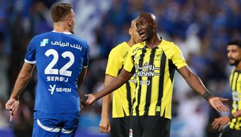 كيفية مشاهدة البث المباشر لمباراة الاتحاد والهلال في الدوري السعودي 2025