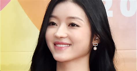 오마이걸 유아 사랑스러운 건치 미소 [md포토]