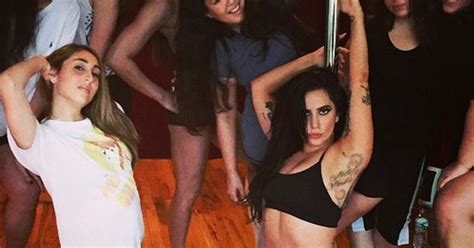 Lady Gaga Bailó En El Tubo En Despedida De Soltera