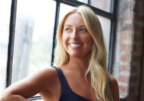 Alexa Campbell Biography