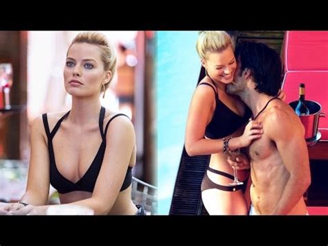 Margot Robbie Had Sex On A Jet Ski Happy Monday The Buzz