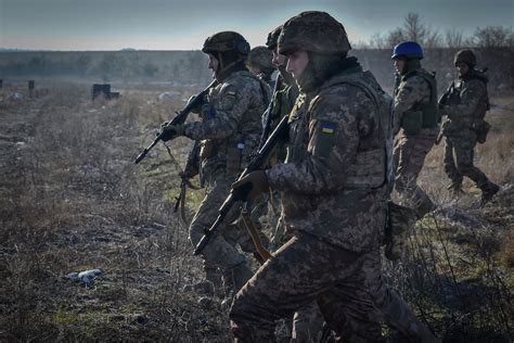Минобороны РФ оценило попытки Украины восполнить потери на фронте