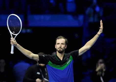 Finales ATP Daniil Medvedev a dominé son duel contre son ami Andrey