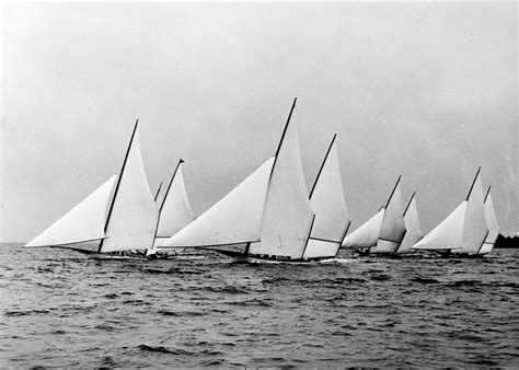Working And Racing On The Bay The Chesapeake Log Canoe Jamestown