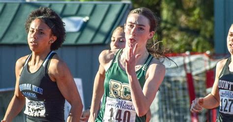 Bear Creeks Braelyn Baker Breaks State Record In 300 Hurdles On First Day Of Action At Zaepfel