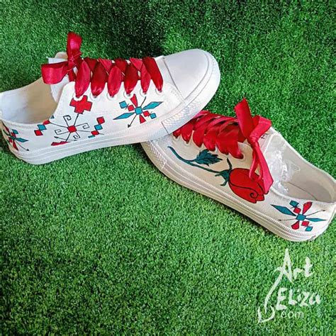 Рисувани кецове Българска роза Arteliza