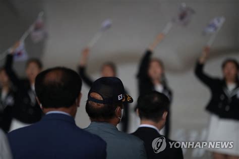 역사어린이합창단 공연 보는 국가유공자들 연합뉴스