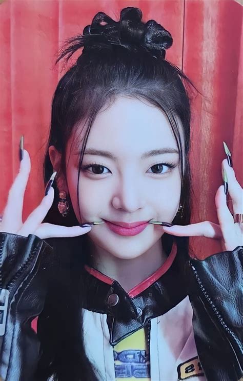 Itzy Lia Photocard Scan Photocard Itzy Photo Cards