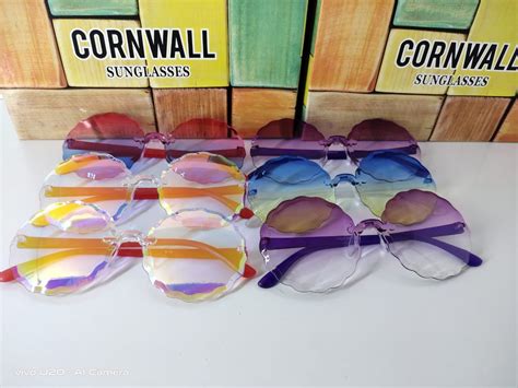 Golden Ladies Trendy Sunglass At ₹ 55piece In Mumbai Id 25996656855