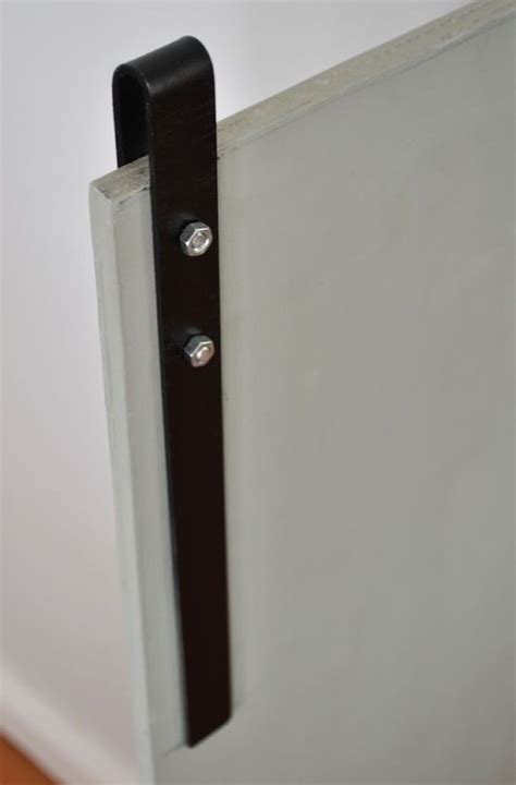 Make Sliding Barn Doors Using Skateboard Wheels Artofit