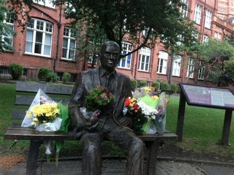 Memorial To Alan Turing Sackville Park Manchester Alan Turing
