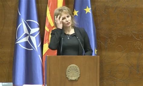 Според Тасевска од СДСМ здравството цвета цитираше француски