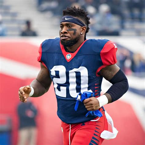 Zac Stacy Net Worth Latest Update Famous People Today