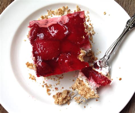 Strawberry Pretzel Dessert Dallas Duo Bakes